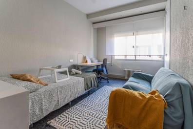 Pisos compartidos. Compartir piso | Milanuncios