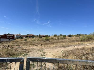 Viviendas en venta en Navas del Rey. Comprar y vender viviendas ...
