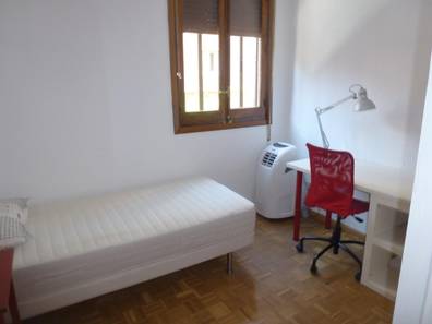 Pisos compartidos. Compartir piso | Milanuncios