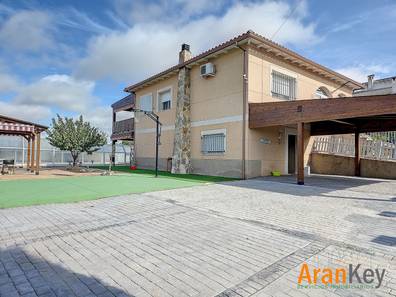 Casas en venta en Colmenar de Oreja | Milanuncios
