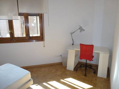 Pisos compartidos. Compartir piso | Milanuncios