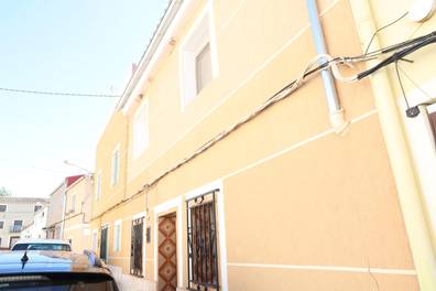 Casas en venta y alquiler en Requena. Comprar, vender y alquiler de ...